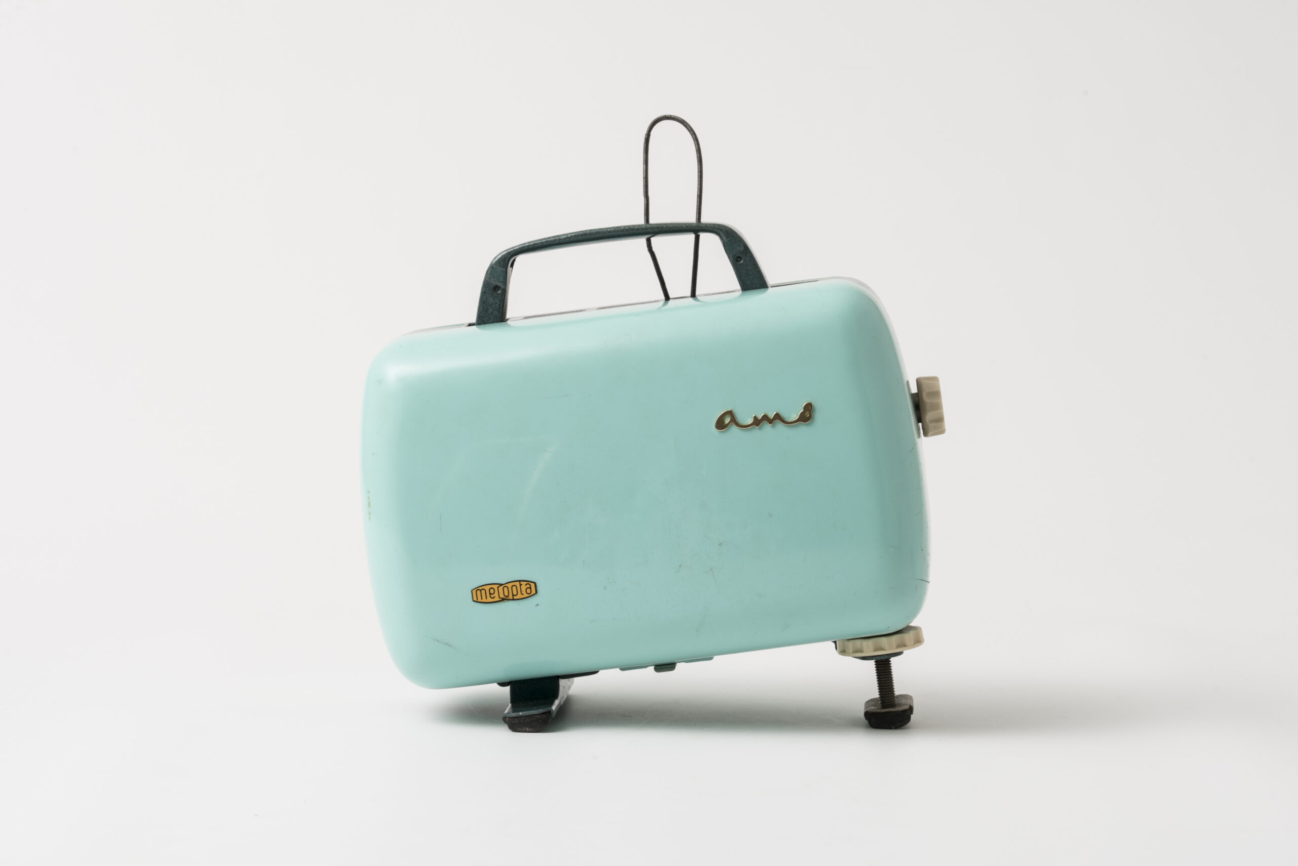 Film projector - Museum Utopie und Alltag Digital